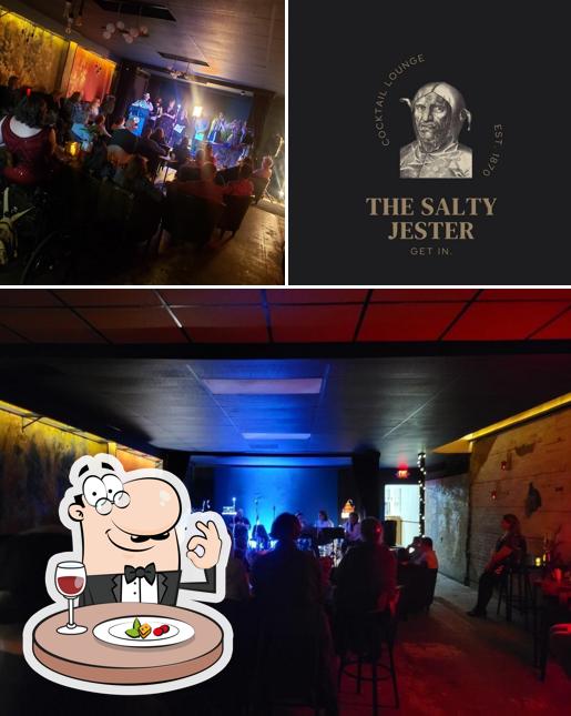 The Salty Jester in International Falls - Restaurant reviews