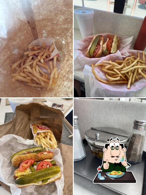 Quick Bite Carry Outs, 5155 N Western Ave in Chicago - Restaurant menu ...