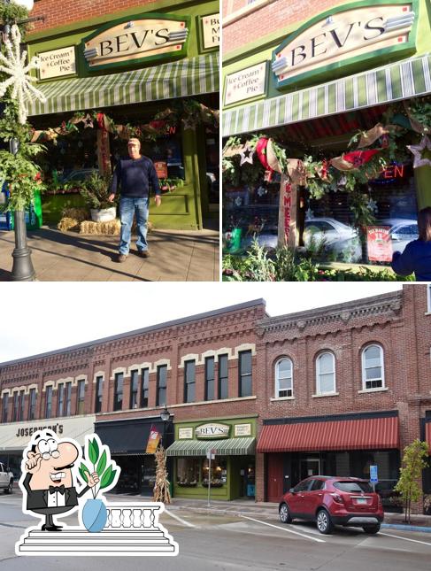 Bev's Cafe, Red Wing - Restaurant menu, prices and reviews