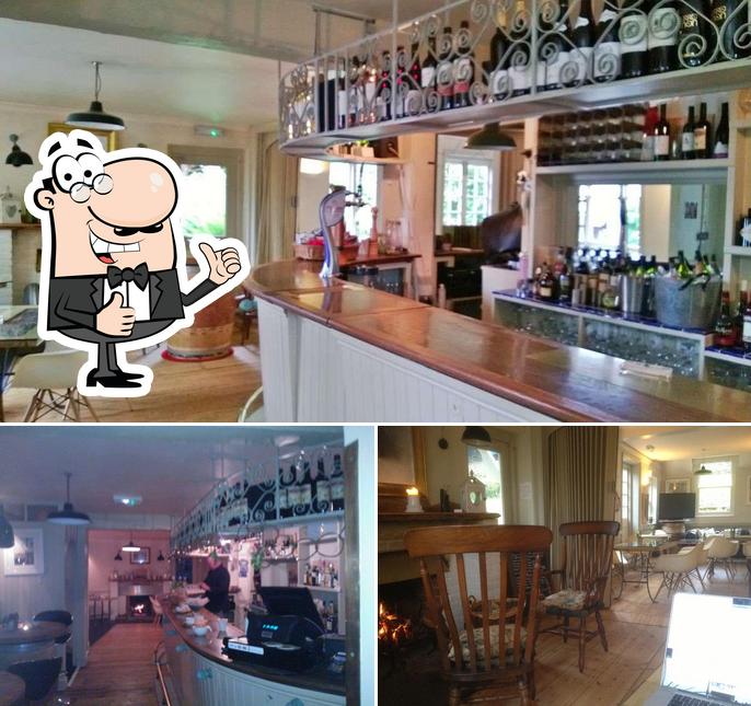 Find the best place to eat in Westcott, winter 2023 - Restaurant Guru