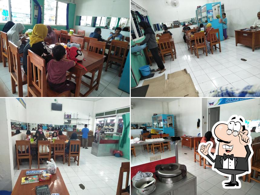 Restaurante RM Simpang Raya Kandangan, Kepung - Opiniones del restaurante