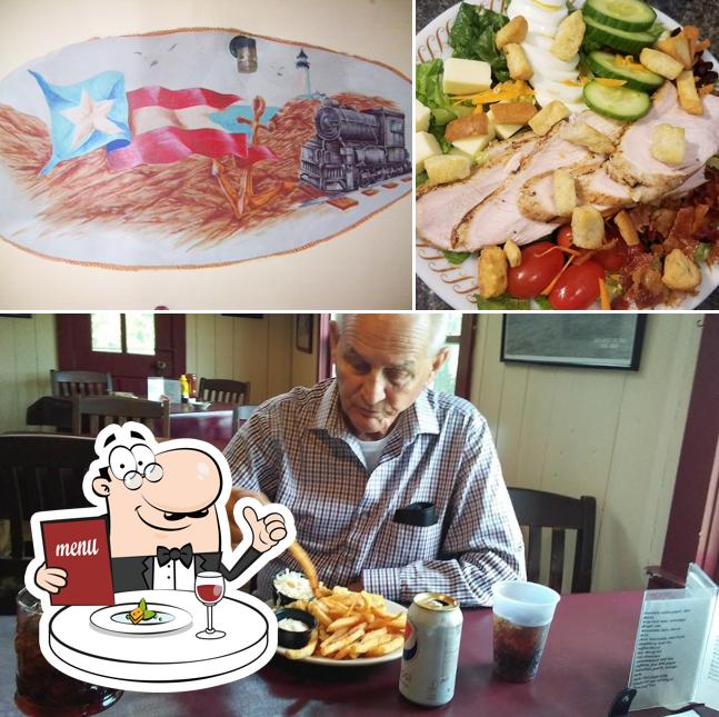Reunion Station, 23 Center St in Damariscotta - Restaurant menu and reviews