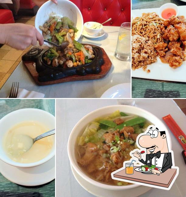 New China Cafe, 1002 W Main St in Merced - Restaurant menu and reviews