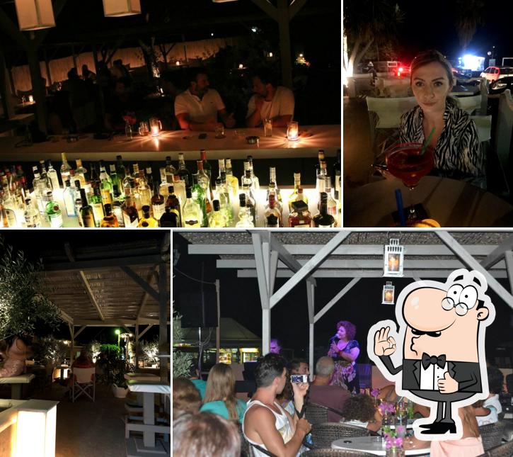 Alexis Cocktail Bar, Kato Katelios - Restaurant reviews