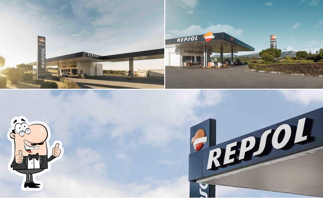 Estación de Servicio Repsol in La Algaba - Restaurant reviews