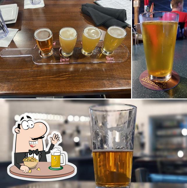 Craft 60 Taphouse & Grill in Newport News - Restaurant menu and reviews