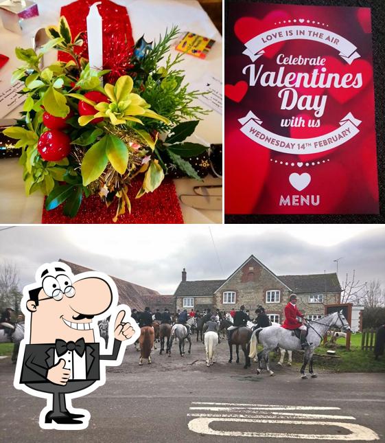 The Halsey Arms, Buckland Newton - Restaurant menu, prices and reviews