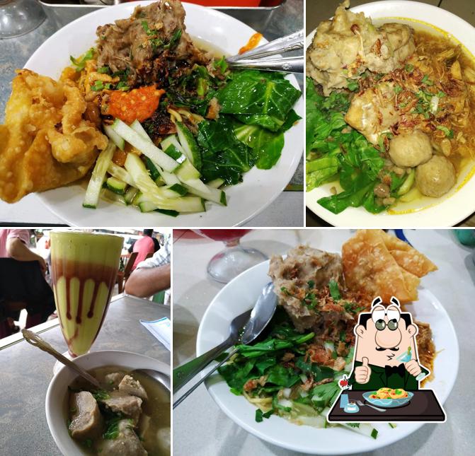 Bakso Gunung Botania restaurant, Batam - Restaurant reviews