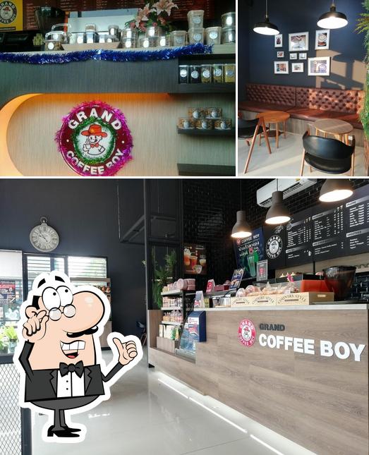 GRAND COFFEE BOY cafe, Bangkok, 33/3 Kanlapaphruek Rd - Restaurant reviews