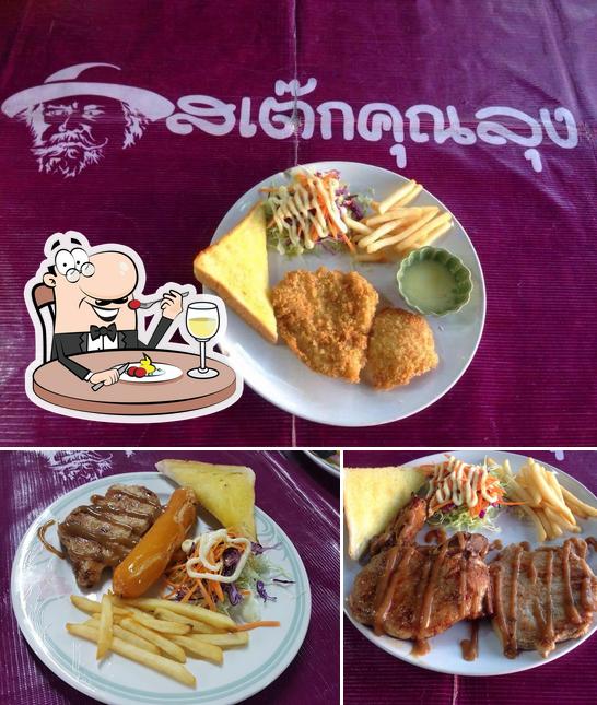 Khun Lung Staek restaurant, Bangkok, 57/1 Soi Phet Kasem 110 - Restaurant reviews