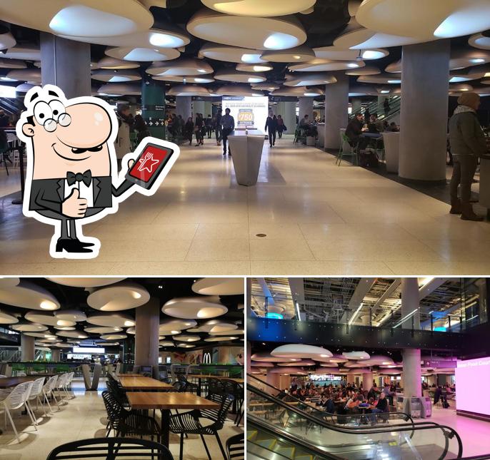 Union Food Court in Toronto - Restaurant reviews