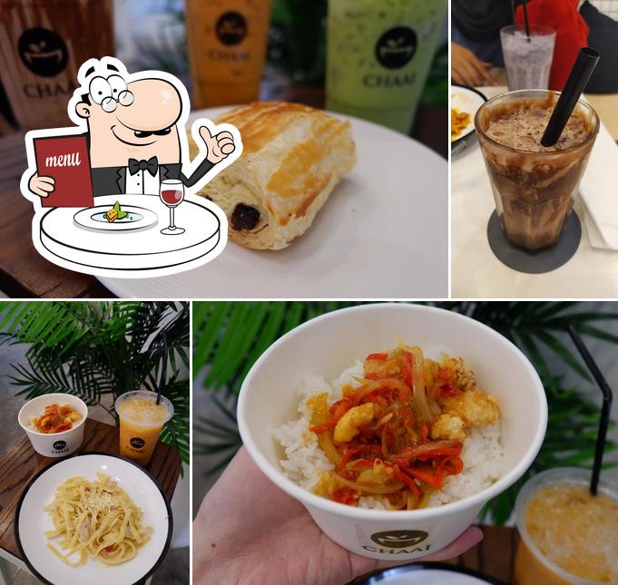 Chaai Tea & Milk cafe, Bandung - Restaurant reviews