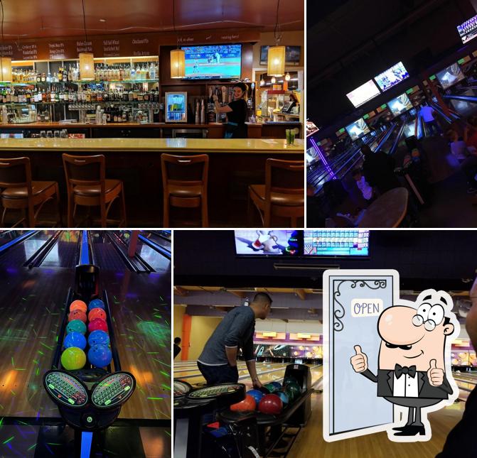 Ten Pin Tap in Kirkland - Restaurant menu and reviews