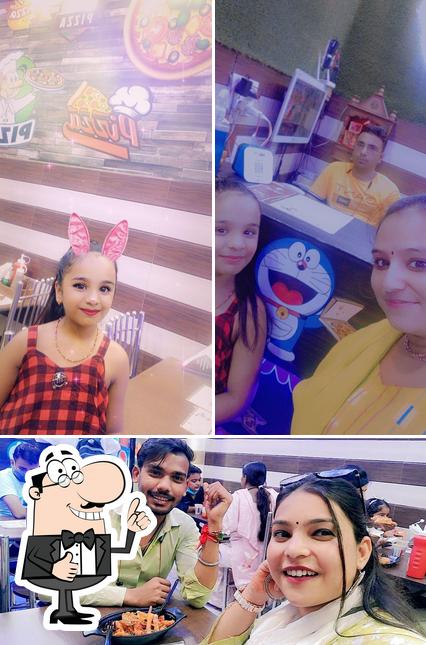 DORAEMON pizza & Fast Food, New Delhi - Restaurant menu, prices and reviews