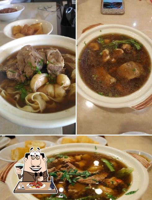 Ta Chia restaurant, Jakarta, Jl. Pluit Karang Indah Timur Blok O VIII ...