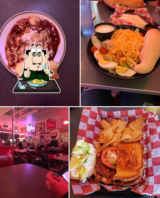 Mom's Diner & Pizzeria, Archbold - Restaurant menu, prices and reviews