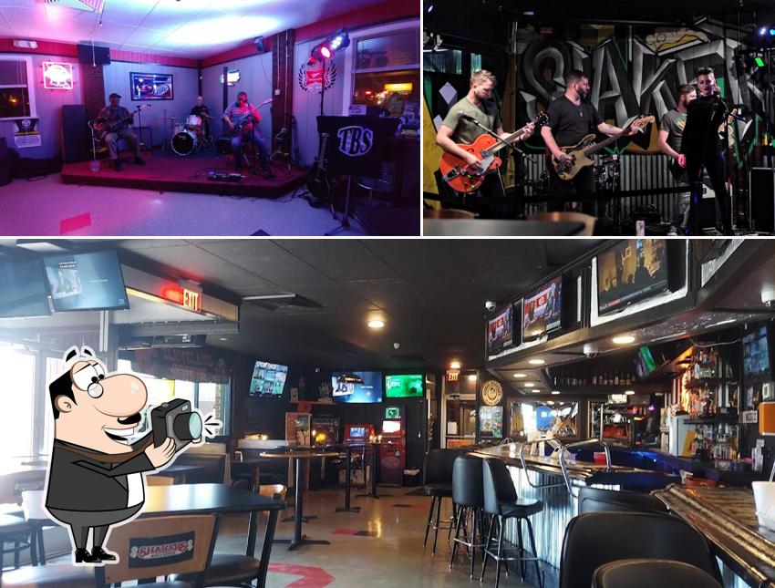Shakers Public House, Worthington - Restaurant menu, prices and reviews