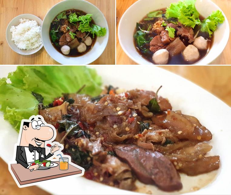 Restaurante Racha Beef Noodles Hatyai, Hat Yai - Opiniones del restaurante