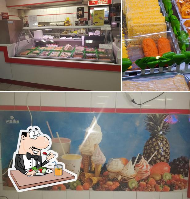 Cafetaria Smily, Rotterdam - Restaurant menu, prices and reviews