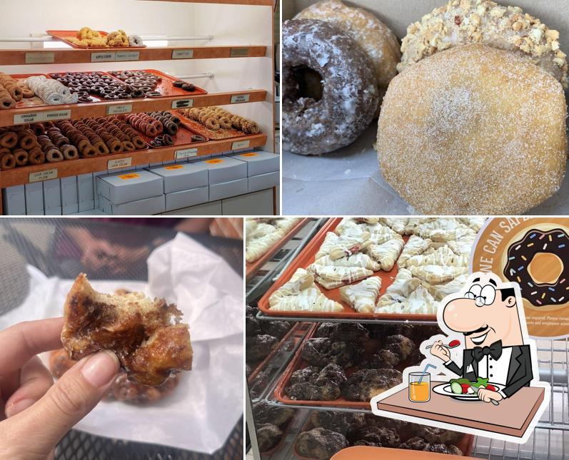 The Looney Baker, Livonia - Restaurant menu, prices and reviews