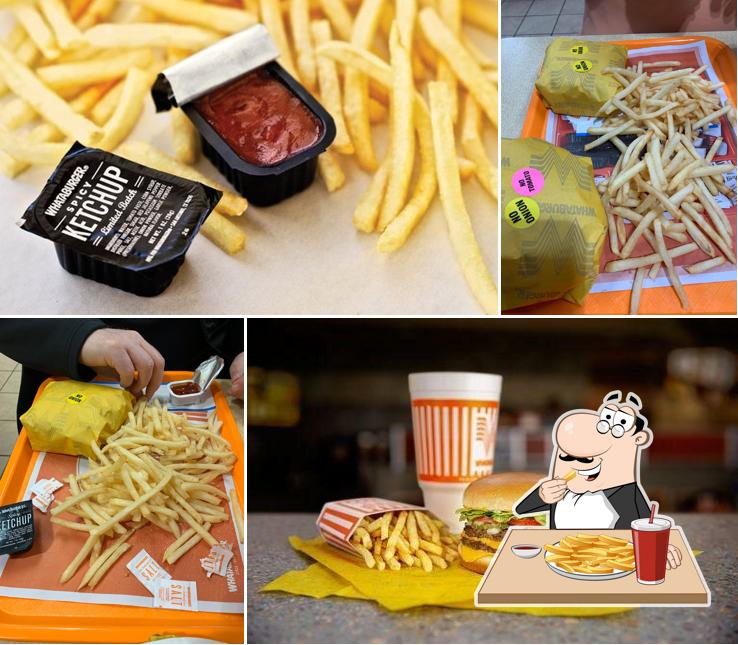 Whataburger in Monroe - Restaurant menu and reviews