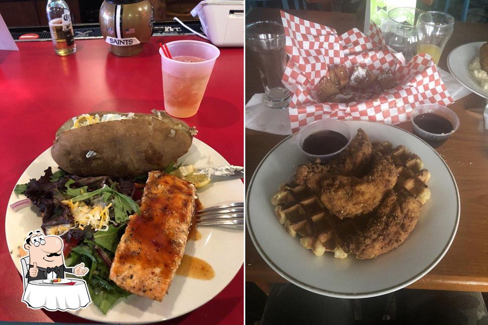 Three Palms Bar and Grill in New Orleans - Restaurant menu and reviews