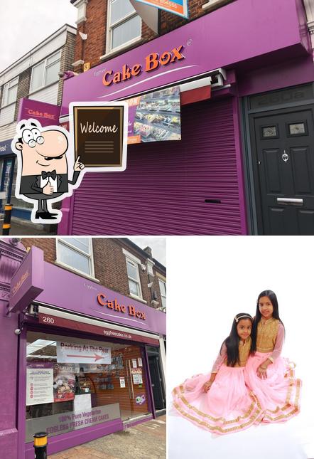 Cake Box Langley in Slough - Restaurant reviews