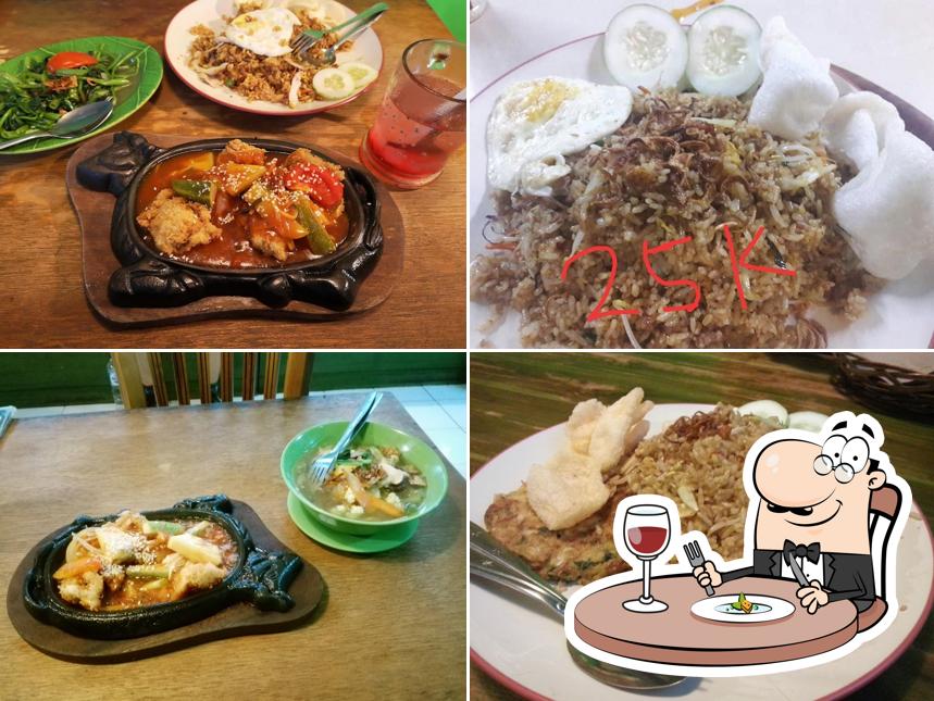 Warung Ijo Ubud (Indonesian Home Cooking) restaurant, Ubud, Jl. Raya ...