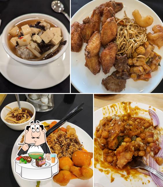 Phoenix Square, Winnipeg - Restaurant menu, prices and reviews