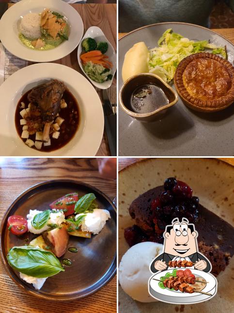 Eight Bells Inn, Church St in Chipping Campden - Restaurant menu and ...