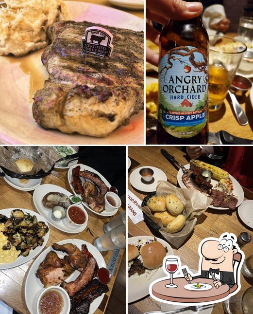 Wood Ranch in Burbank - Restaurant menu and reviews