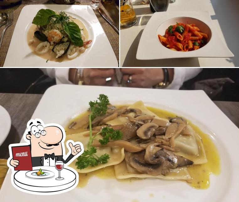 La Vecchia Restaurant Uptown, Toronto - Restaurant menu, prices and reviews