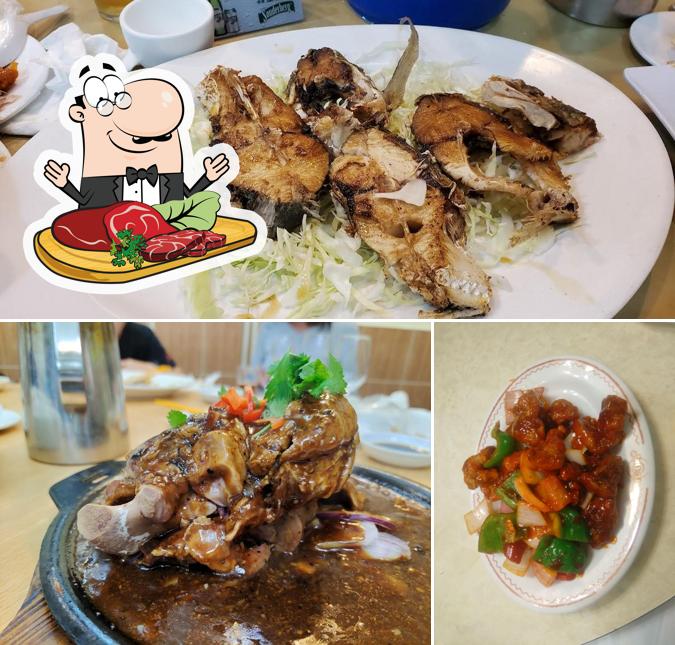 Stir-Fry King restaurant, Hong Kong, 119 Ap Lei Chau Main St ...