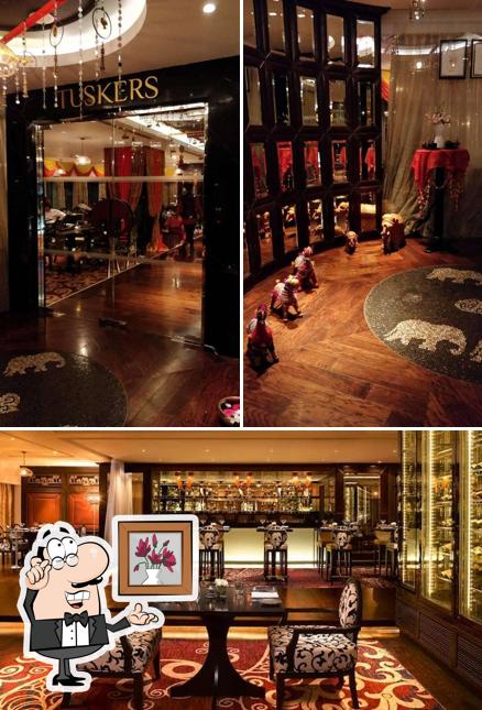TUSKERS - VEGETARIAN DINING BAR, Mumbai - Restaurant menu, prices and ...