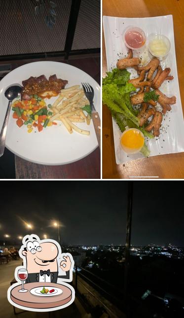 The rooftop coffee & resto ciledug pub & bar, Tangerang - Restaurant ...