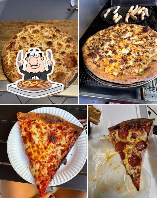 Stumpy's Pizza & Subs in Phoenix - Restaurant menu and reviews