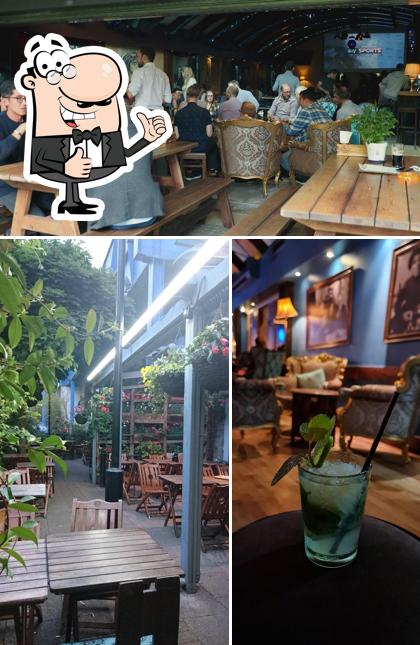 Ev Bar in London - Restaurant menu and reviews