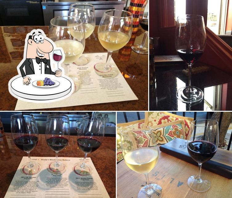 Five Vines Wine Bar in San Juan Capistrano - Restaurant menu and reviews