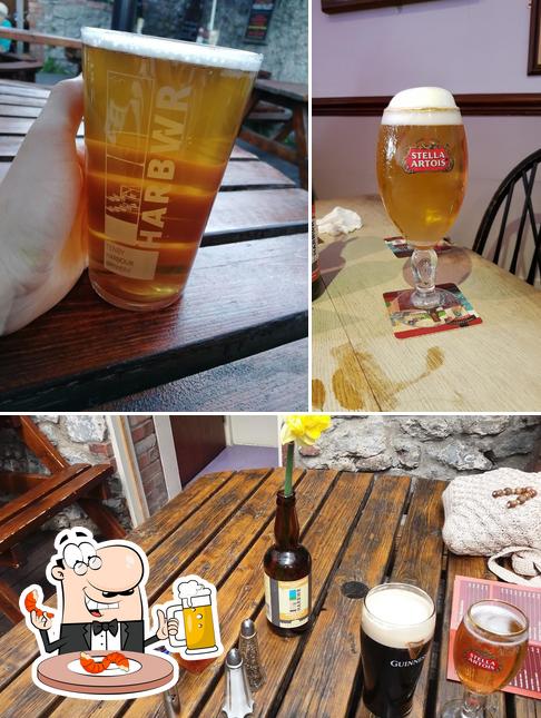Harbwr Brewery Tap & Kitchen in Tenby - Restaurant reviews