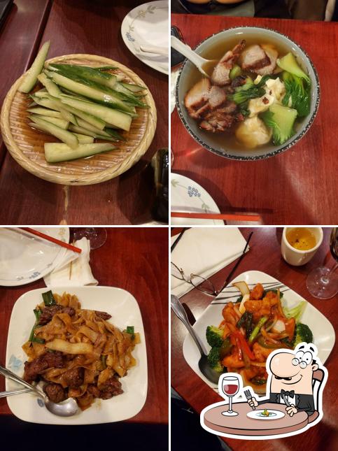 Lee How Fook, Philadelphia - Restaurant menu, prices and reviews