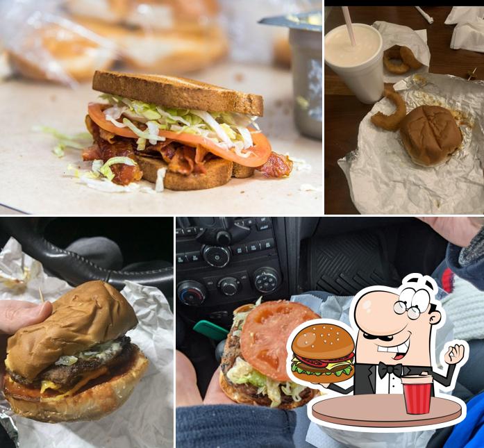 Dilly's Drive In, Peninsula - Restaurant menu, prices and reviews