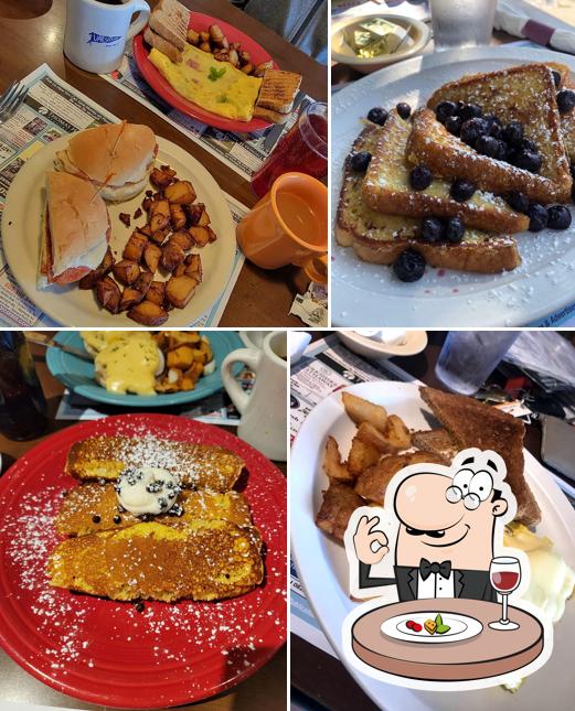 Varsity Inn, Ocean City - Restaurant menu, prices and reviews