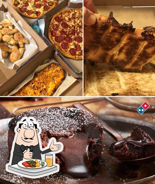 Domino's Pizza, 806 N Main St in Findlay - Restaurant menu and reviews