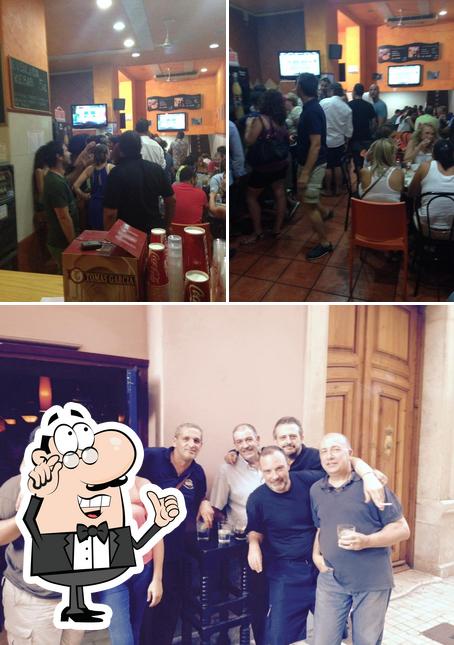 Hamburgueseria Valdi, C. Duque de la Victoria in Málaga - Restaurant ...