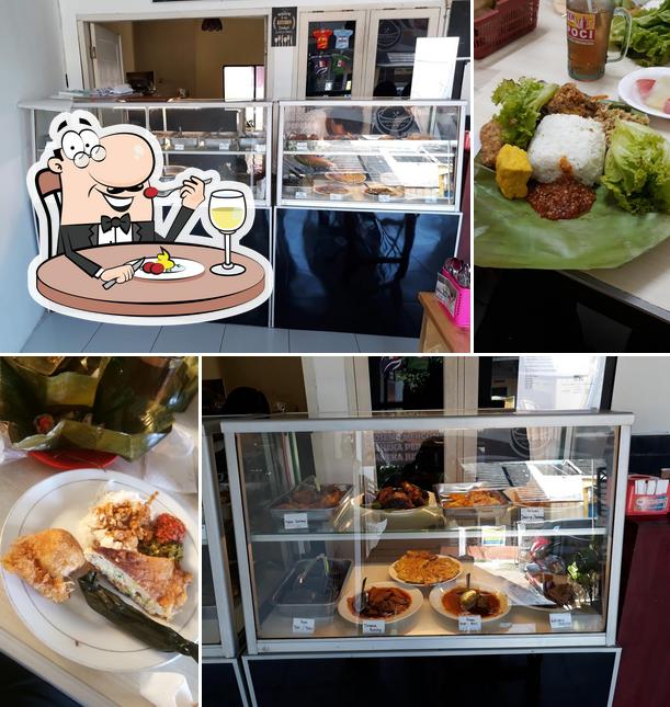 Rumah Makan Bu Cucu restaurant, Karawang - Restaurant reviews