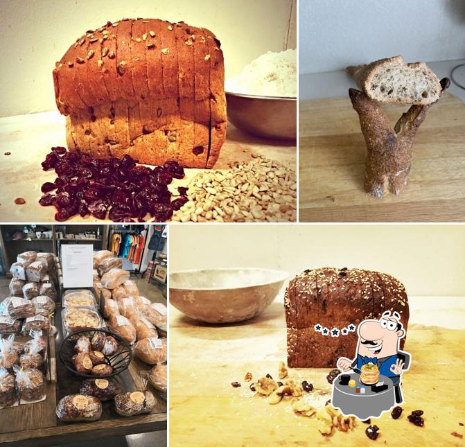 Upper Crust Baking - Davis in Davis - Restaurant menu and reviews