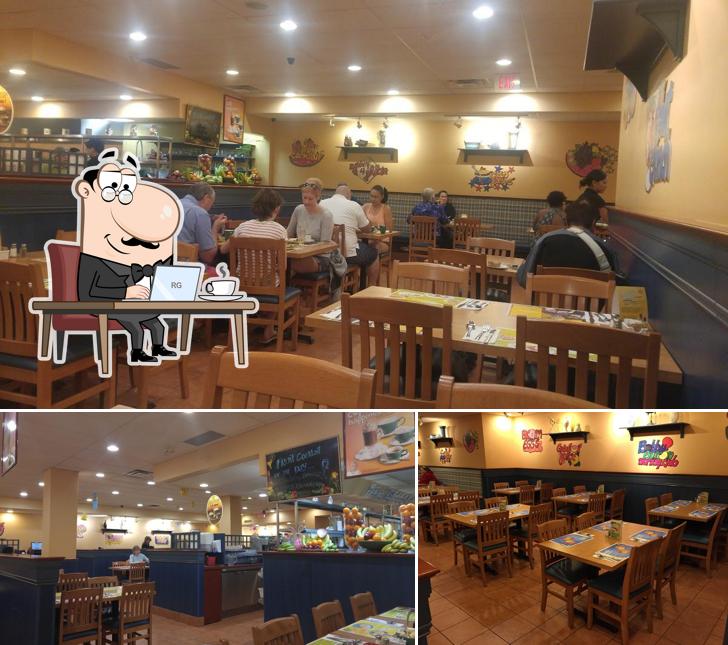 Cora Breakfast and Lunch, Toronto - Restaurant menu, prices and reviews