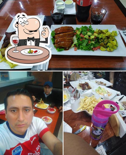 La Pollerona restaurant, San Juan de Lurigancho, Av. Próceres de la ...