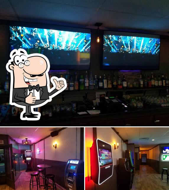 Pint & Chaser Pub in West Bend - Restaurant reviews
