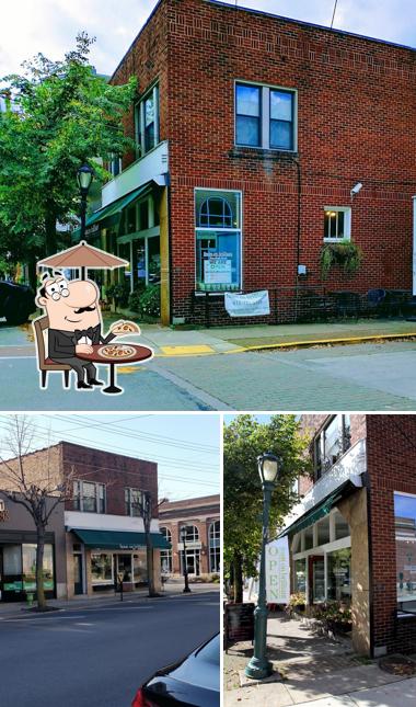 Feast Gourmet Market and Eatery, Aspinwall - Restaurant menu, prices ...